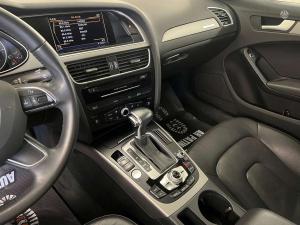 Pelēks Audi A4 2014 Viļņa, ar dzinēja tilpumu 1.97 L un nobraukumu 170 tūkst. km par 9257 €, foto 14 vietnē AUTOMOTO.COM.LV