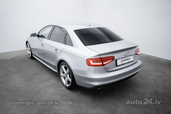 Pelēks Audi A4 2015 Tallina, ar dzinēja tilpumu 2.00 L un nobraukumu 192 tūkst. km par 11999 €, foto 8 vietnē AUTOMOTO.COM.LV
