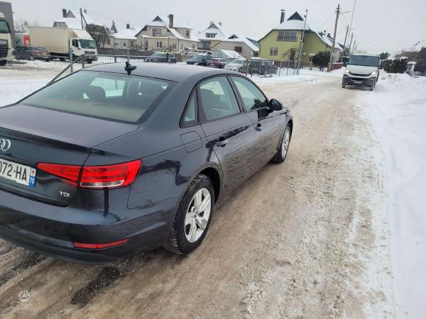 Grey Audi A4 2016 in Taurage, with an engine capacity of 2.00 L and mileage of 245 thousand km for 11200 €, photo 6 on AUTOMOTO.COM.LV