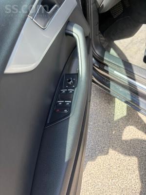 Grey Audi A4 2016 in Riga, with an engine capacity of 2.00 L and mileage of 177 thousand km for 14500 €, photo 11 on AUTOMOTO.COM.LV