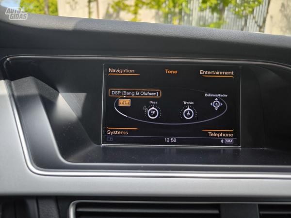 Grey Audi A4 2016 in Kaunas, with an engine capacity of 2.00 L and mileage of 87 thousand km for 10100 €, photo 9 on AUTOMOTO.COM.LV