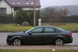 Pelēks Audi A4 2017 Viļņa, ar dzinēja tilpumu 1.98 L un nobraukumu 125 tūkst. km par 8500 €, foto 7 vietnē AUTOMOTO.COM.LV