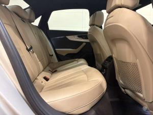 Grey Audi A4 2017 in Vilnius, with an engine capacity of 1.98 L and mileage of 98 thousand km for 15990 €, photo 32 on AUTOMOTO.COM.LV