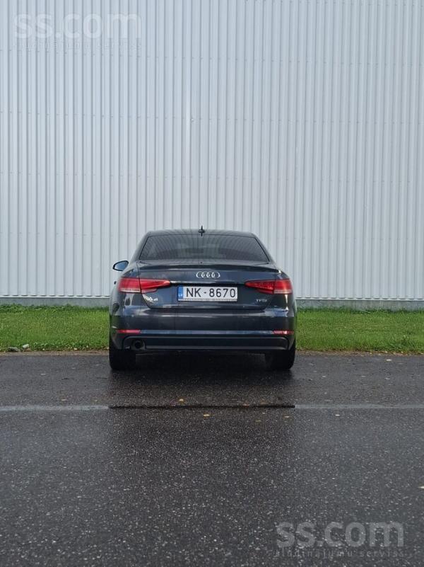 Audi A4 2017 in Riga on AUTOMOTO.COM.LV Grey Audi A4 2017 in Riga, with an engine capacity of 1.40 L and mileage of 164 thousand km for 15100 €, photo 4 on AUTOMOTO.COM.LV