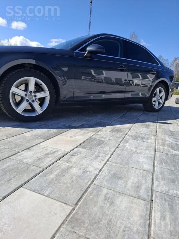 Audi A4 2017 in Riga on AUTOMOTO.COM.LV Grey Audi A4 2017 in Riga, with an engine capacity of 1.40 L and mileage of 164 thousand km for 15100 €, photo 10 on AUTOMOTO.COM.LV