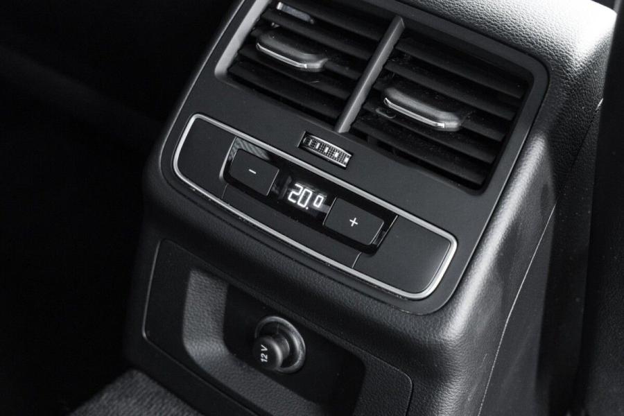 Pelēks Audi A4 2019 Mārupe, ar dzinēja tilpumu 2.00 L un nobraukumu 119 tūkst. km par 18050 €, foto 26 vietnē AUTOMOTO.COM.LV