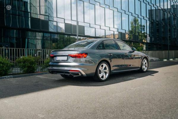 Grey Audi A4 2020 in Vilnius, with an engine capacity of 1.98 L and mileage of 98 thousand km for 22700 €, photo 7 on AUTOMOTO.COM.LV