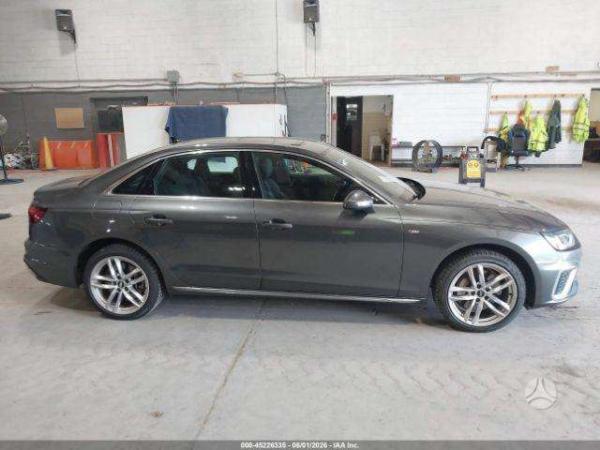 Grey Audi A4 2021 in Klaipeda, with an engine capacity of 2.00 L and mileage of 100 thousand km for 9800 €, photo 7 on AUTOMOTO.COM.LV