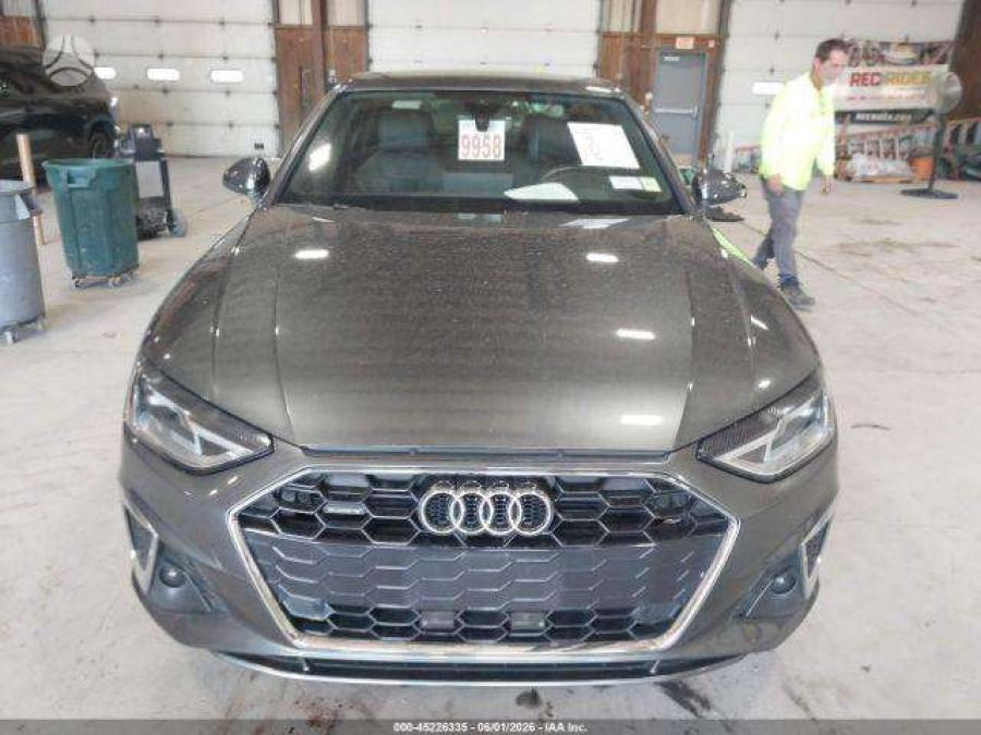 Pelēks Audi A4 2021 Klaipėda, ar dzinēja tilpumu 2.00 L un nobraukumu 100 tūkst. km par 9800 €, foto 9 vietnē AUTOMOTO.COM.LV