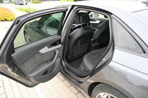 Grey Audi A4 2021 in Vilnius, with an engine capacity of 1.98 L and mileage of 72 thousand km for 24450 €, photo 11 on AUTOMOTO.COM.LV