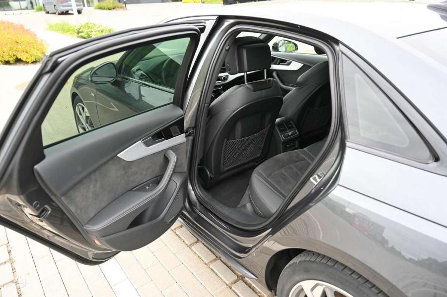 Grey Audi A4 2021 in Vilnius, with an engine capacity of 1.98 L and mileage of 72 thousand km for 24450 €, photo 11 on AUTOMOTO.COM.LV