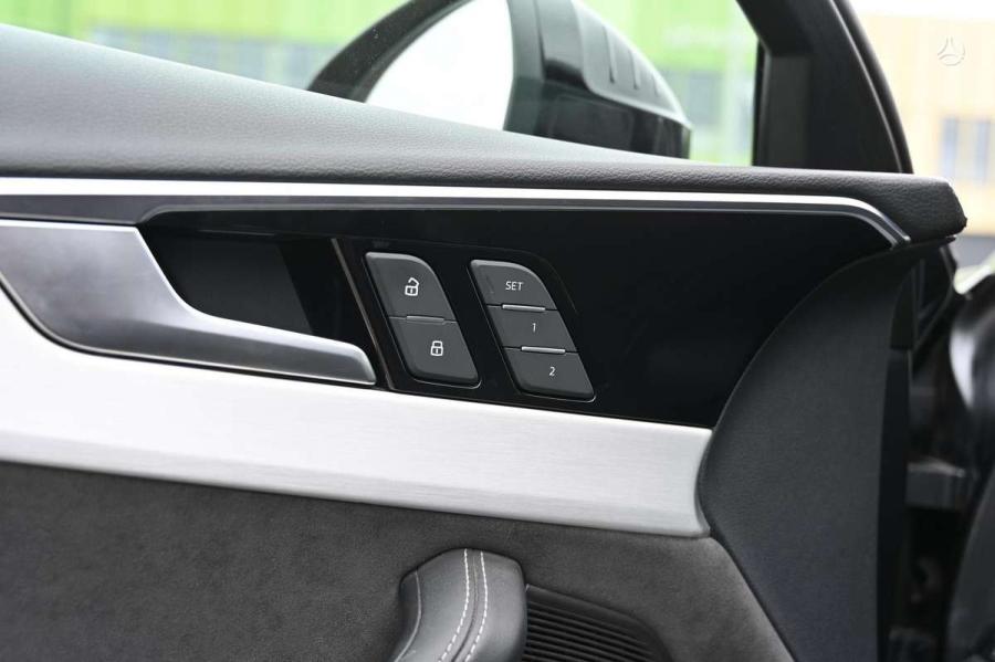 Grey Audi A4 2021 in Vilnius, with an engine capacity of 1.98 L and mileage of 72 thousand km for 24450 €, photo 22 on AUTOMOTO.COM.LV