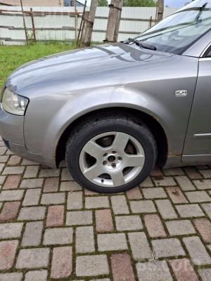 Pelēks Audi A4 2024 Rēzekne, ar dzinēja tilpumu 1.90 L un nobraukumu 389 tūkst. km par 1600 €, foto 6 vietnē AUTOMOTO.COM.LV
