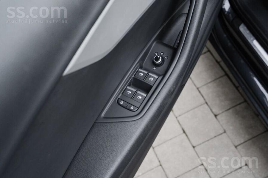 Pelēks Audi A4 2024 Rīga, ar dzinēja tilpumu 2.00 L un nobraukumu 23 tūkst. km par 33350 €, foto 7 vietnē AUTOMOTO.COM.LV