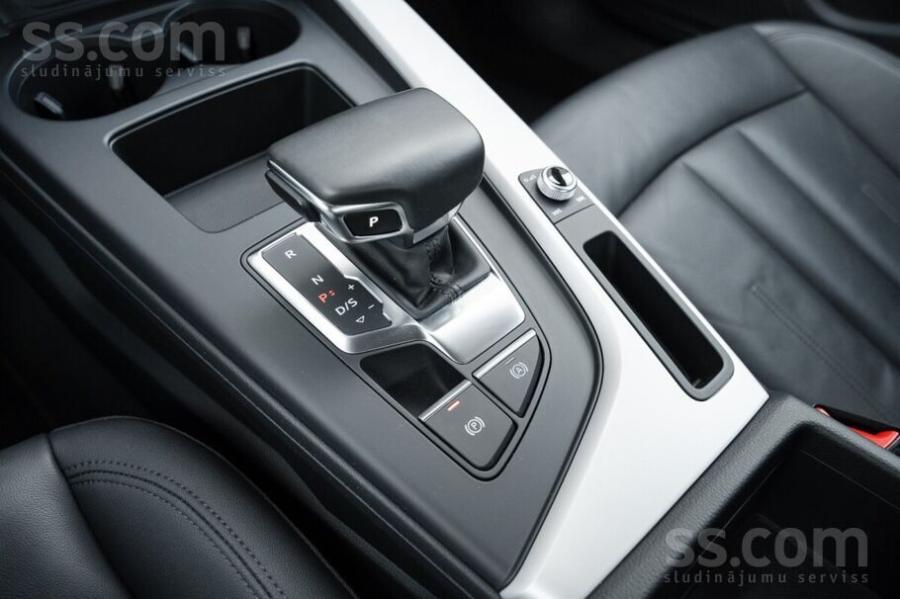 Pelēks Audi A4 2024 Rīga, ar dzinēja tilpumu 2.00 L un nobraukumu 23 tūkst. km par 33350 €, foto 16 vietnē AUTOMOTO.COM.LV