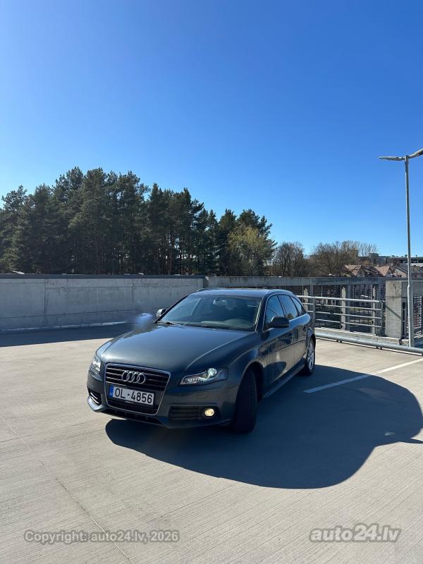 Pelēks Audi A4 0 Rīga, ar dzinēja tilpumu 3.00 L un nobraukumu 464 tūkst. km par 5800 €, foto 1 vietnē AUTOMOTO.COM.LV