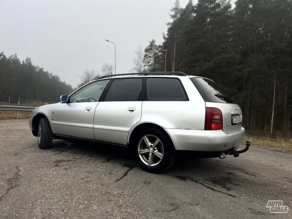 Pelēks Audi A4 1996 Viļņa, ar dzinēja tilpumu 1.90 L un nobraukumu 449 tūkst. km par 1150 €, foto 3 vietnē AUTOMOTO.COM.LV