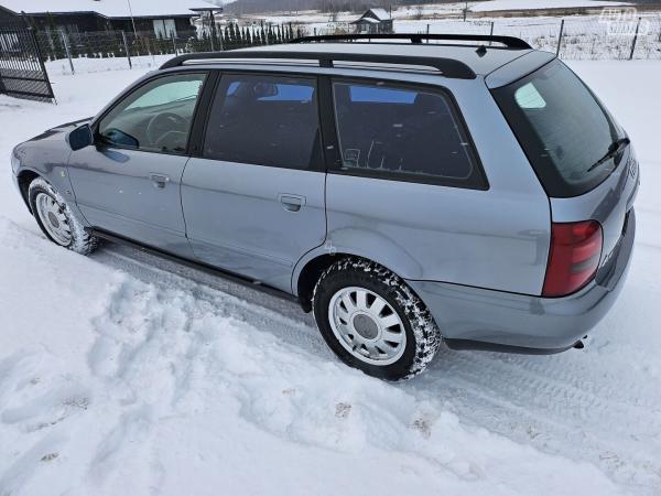 Pelēks Audi A4 1996 Elektrėnai, ar dzinēja tilpumu 1.90 L un nobraukumu 400 tūkst. km par 2000 €, foto 2 vietnē AUTOMOTO.COM.LV