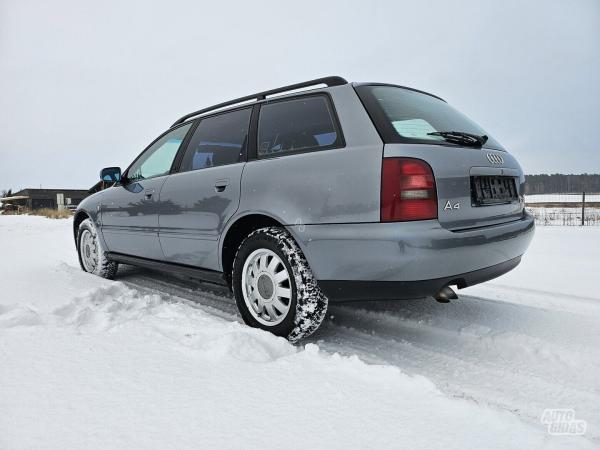Pelēks Audi A4 1996 Elektrėnai, ar dzinēja tilpumu 1.90 L un nobraukumu 400 tūkst. km par 2000 €, foto 5 vietnē AUTOMOTO.COM.LV