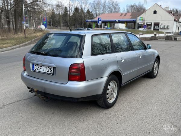 Pelēks Audi A4 1996 Viļņa, ar dzinēja tilpumu 1.90 L un nobraukumu 512 tūkst. km par 840 €, foto 3 vietnē AUTOMOTO.COM.LV