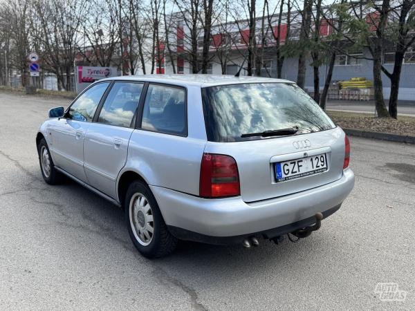 Pelēks Audi A4 1996 Viļņa, ar dzinēja tilpumu 1.90 L un nobraukumu 512 tūkst. km par 840 €, foto 4 vietnē AUTOMOTO.COM.LV