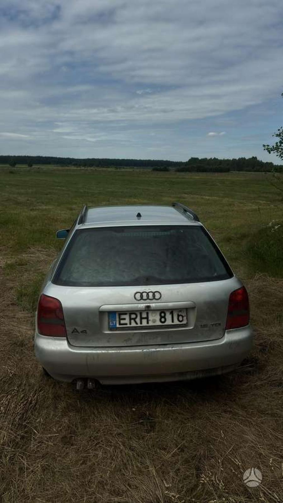 Grey Audi A4 1996 in Varena, with an engine capacity of 1.90 L and mileage of 400 thousand km for 700 €, photo 5 on AUTOMOTO.COM.LV