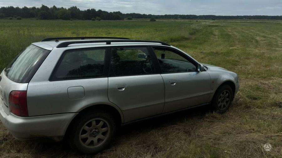 Grey Audi A4 1996 in Varena, with an engine capacity of 1.90 L and mileage of 400 thousand km for 700 €, photo 6 on AUTOMOTO.COM.LV