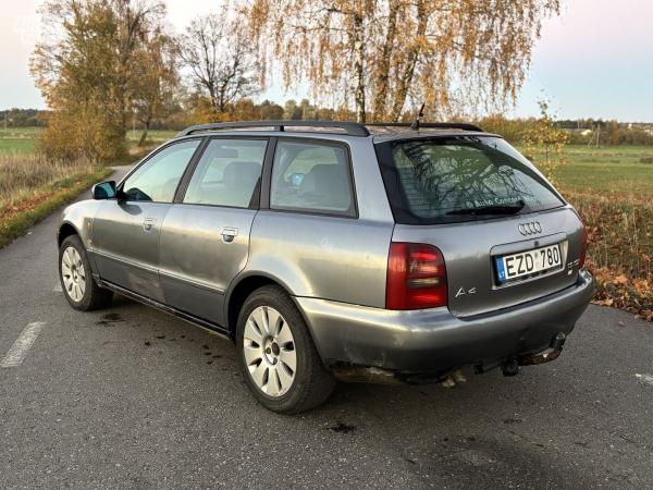 Серый Ауди А4 1996 в Утена, объемом двигателя 1.90 л и пробегом 283 тыс. км за 1100 €, фото 4 на AUTOMOTO.COM.LV