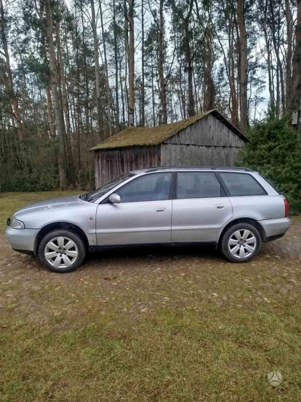 Pelēks Audi A4 1997 Alīta, ar dzinēja tilpumu 1.90 L un nobraukumu 375 tūkst. km par 1800 €, foto 6 vietnē AUTOMOTO.COM.LV