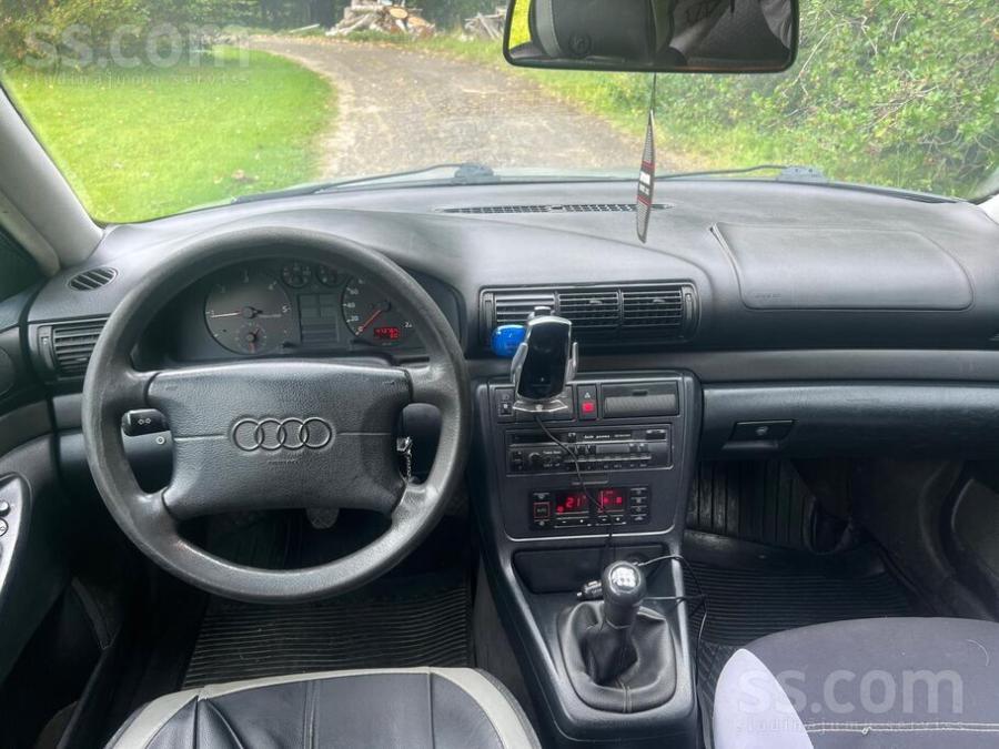 Pelēks Audi A4 1997 Talsi, ar dzinēja tilpumu 1.90 L un nobraukumu 474 tūkst. km par 1700 €, foto 7 vietnē AUTOMOTO.COM.LV