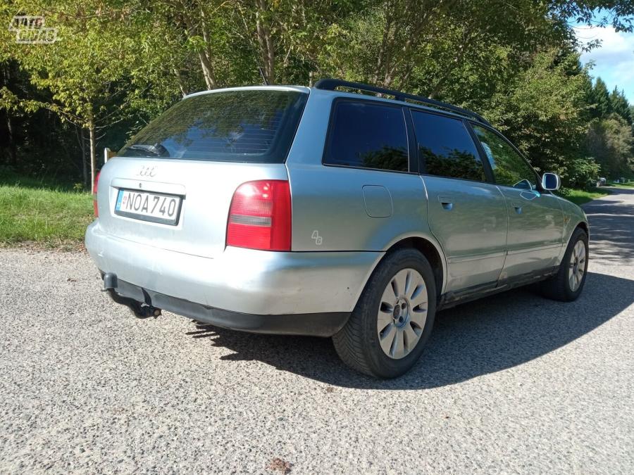 Pelēks Audi A4 1997 Viļņa, ar dzinēja tilpumu 1.90 L un nobraukumu 387 tūkst. km par 990 €, foto 5 vietnē AUTOMOTO.COM.LV
