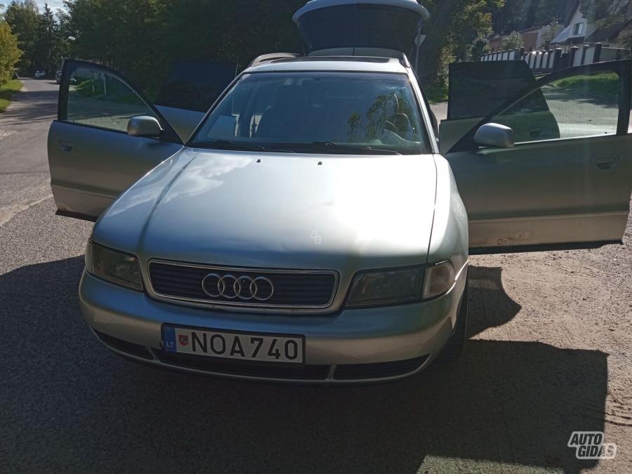 Pelēks Audi A4 1997 Viļņa, ar dzinēja tilpumu 1.90 L un nobraukumu 387 tūkst. km par 990 €, foto 14 vietnē AUTOMOTO.COM.LV