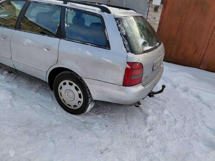 Grey Audi A4 1998 in Alytus, with an engine capacity of 1.90 L and mileage of 300 thousand km for 850 €, photo 2 on AUTOMOTO.COM.LV