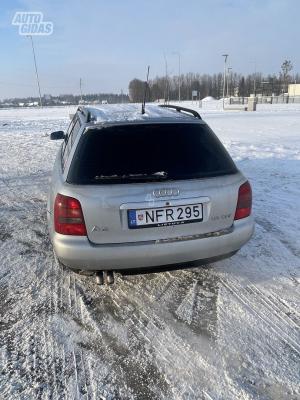 Pelēks Audi A4 1998 Viļņa, ar dzinēja tilpumu 1.90 L un nobraukumu 412 tūkst. km par 700 €, foto 3 vietnē AUTOMOTO.COM.LV