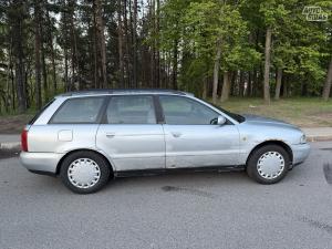 Pelēks Audi A4 1998 Viļņa, ar dzinēja tilpumu 1.90 L un nobraukumu 434 tūkst. km par 400 €, foto 6 vietnē AUTOMOTO.COM.LV