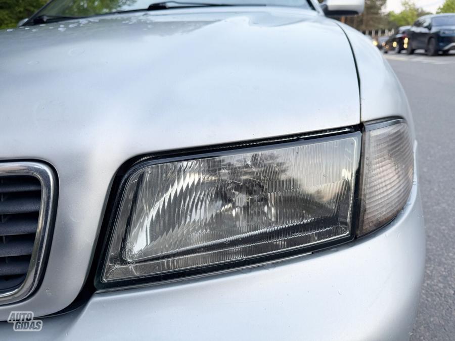 Pelēks Audi A4 1998 Viļņa, ar dzinēja tilpumu 1.90 L un nobraukumu 434 tūkst. km par 400 €, foto 17 vietnē AUTOMOTO.COM.LV