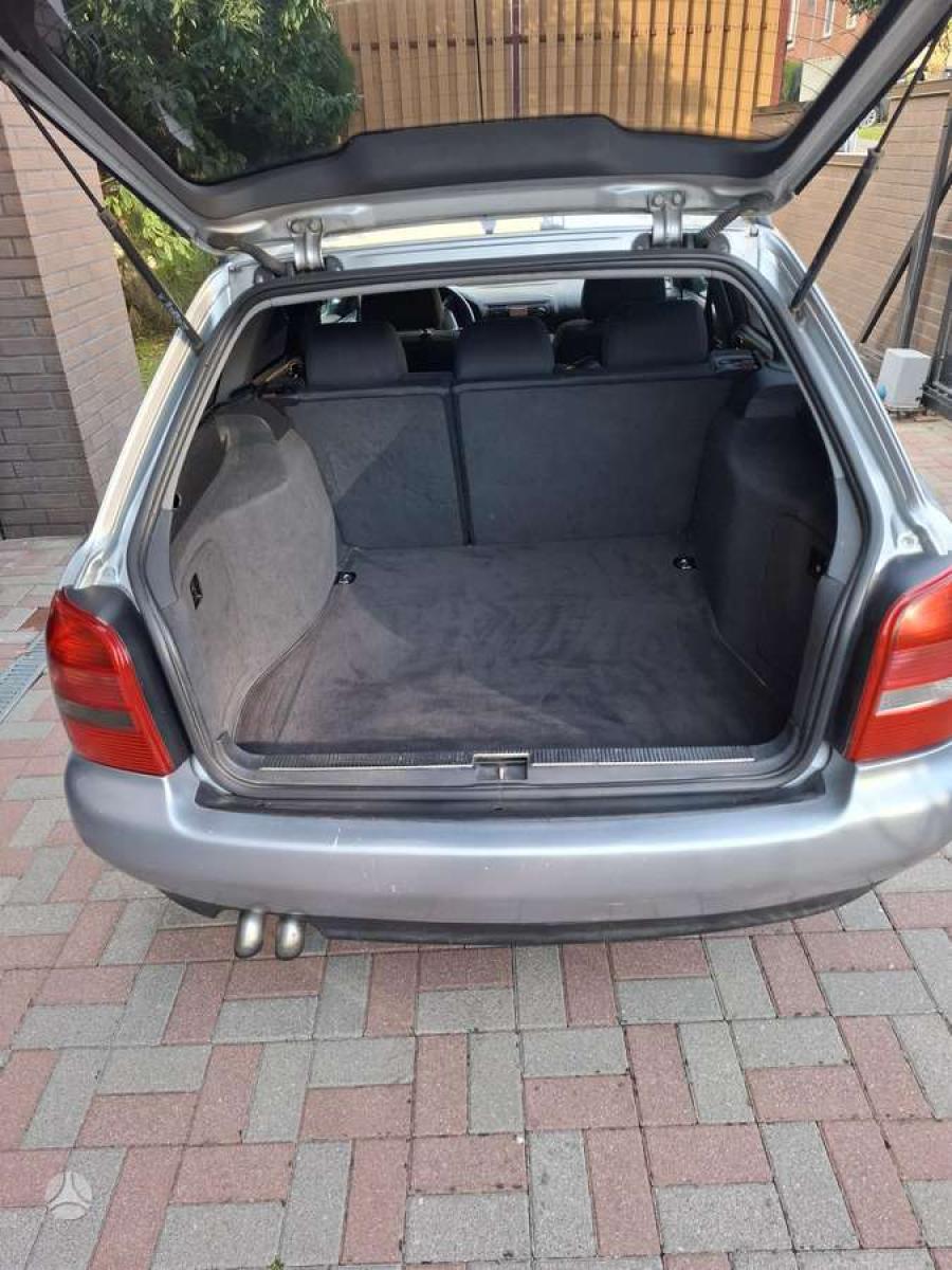 Grey Audi A4 1998 in Siauliai, with an engine capacity of 1.90 L and mileage of 372 thousand km for 870 €, photo 6 on AUTOMOTO.COM.LV