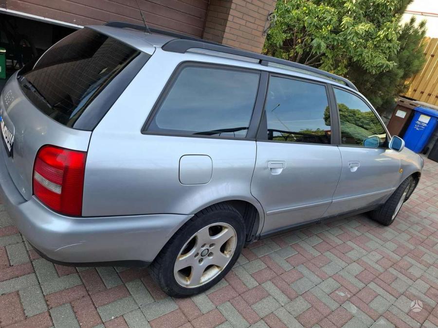 Grey Audi A4 1998 in Siauliai, with an engine capacity of 1.90 L and mileage of 372 thousand km for 870 €, photo 7 on AUTOMOTO.COM.LV