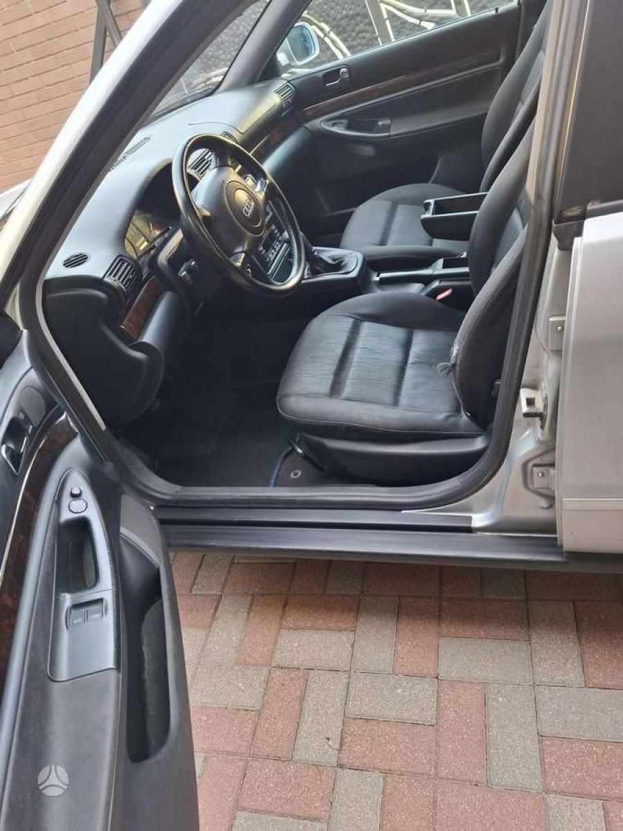 Grey Audi A4 1998 in Siauliai, with an engine capacity of 1.90 L and mileage of 372 thousand km for 870 €, photo 10 on AUTOMOTO.COM.LV