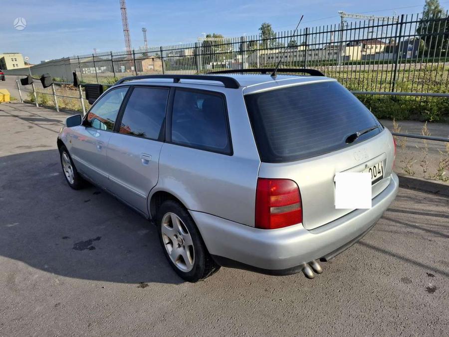 Grey Audi A4 1998 in Siauliai, with an engine capacity of 1.90 L and mileage of 372 thousand km for 870 €, photo 15 on AUTOMOTO.COM.LV