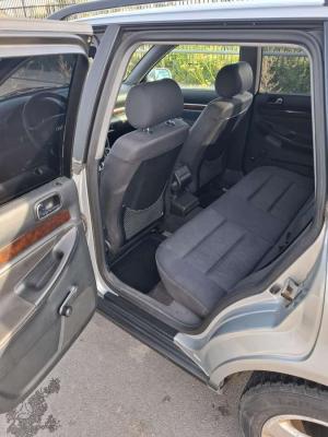 Grey Audi A4 1998 in Siauliai, with an engine capacity of 1.90 L and mileage of 372 thousand km for 870 €, photo 17 on AUTOMOTO.COM.LV
