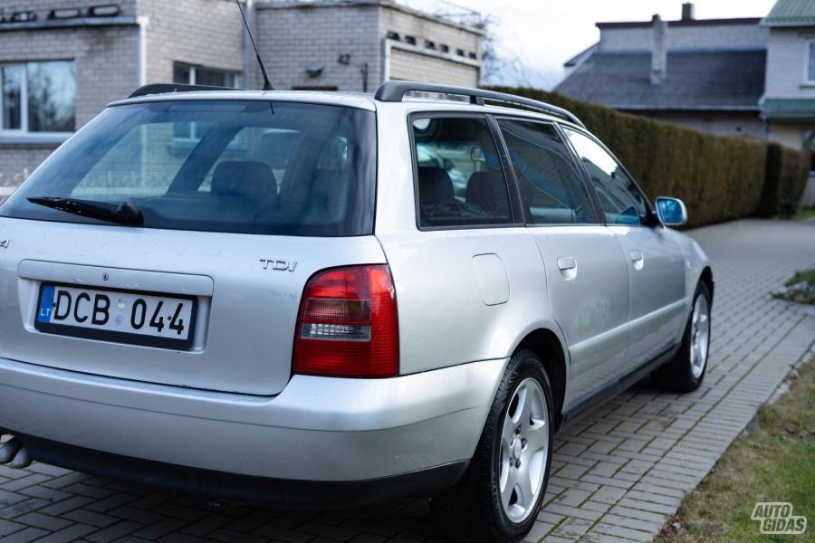Pelēks Audi A4 1999 Kauņa, ar dzinēja tilpumu 1.90 L un nobraukumu 307 tūkst. km par 699 €, foto 8 vietnē AUTOMOTO.COM.LV