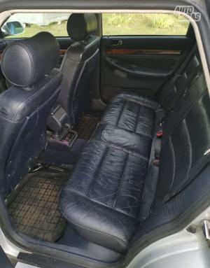 Pelēks Audi A4 1999 Viļņa, ar dzinēja tilpumu 2.50 L un nobraukumu 385 tūkst. km par 800 €, foto 7 vietnē AUTOMOTO.COM.LV