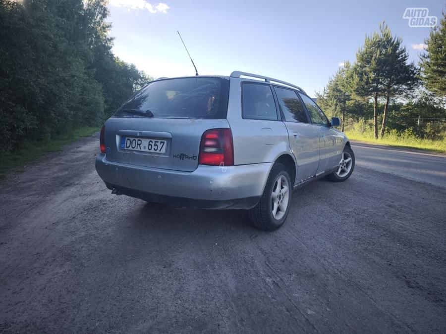 Серый Ауди А4 1999 в Шяуляй, объемом двигателя 1.90 л и пробегом 496 тыс. км за 500 €, фото 5 на AUTOMOTO.COM.LV