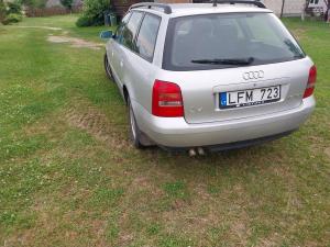 Pelēks Audi A4 1999 Viļņa, ar dzinēja tilpumu 1.90 L un nobraukumu 458 tūkst. km par 1200 €, foto 6 vietnē AUTOMOTO.COM.LV