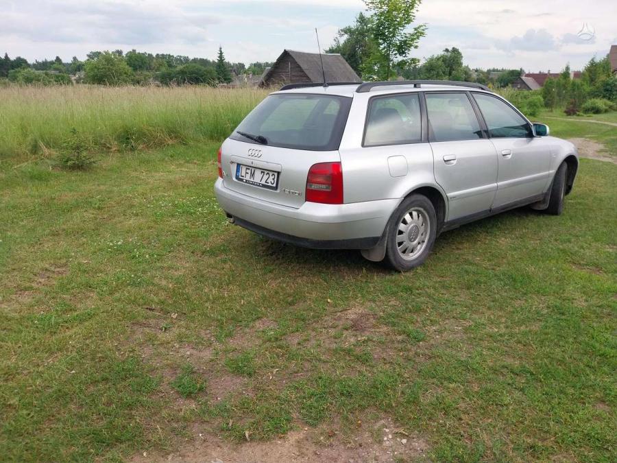 Pelēks Audi A4 1999 Viļņa, ar dzinēja tilpumu 1.90 L un nobraukumu 458 tūkst. km par 1200 €, foto 7 vietnē AUTOMOTO.COM.LV