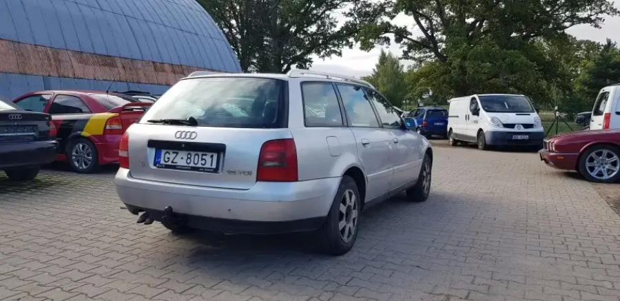 Pelēks Audi A4 1999 Valmiera, ar dzinēja tilpumu 1.90 L un nobraukumu 342 tūkst. km par 1100 €, foto 4 vietnē AUTOMOTO.COM.LV