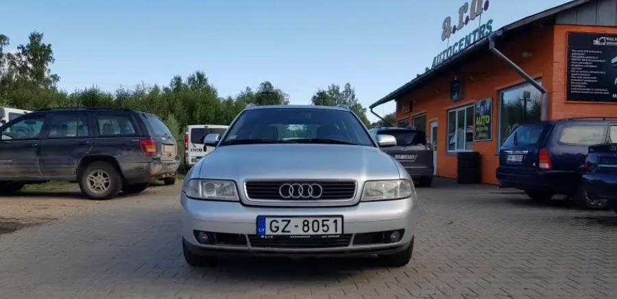 Pelēks Audi A4 1999 Valmiera, ar dzinēja tilpumu 1.90 L un nobraukumu 342 tūkst. km par 1100 €, foto 9 vietnē AUTOMOTO.COM.LV
