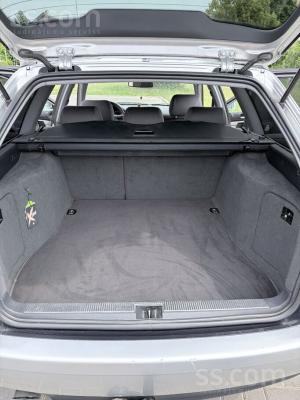 Grey Audi A4 1999 in Riga, with an engine capacity of 1.60 L and mileage of 287 thousand km for 1699 €, photo 8 on AUTOMOTO.COM.LV