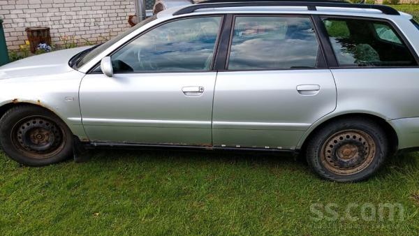 Pelēks Audi A4 1999 Daugavpils, ar dzinēja tilpumu 1.90 L un nobraukumu 415 tūkst. km par 800 €, foto 3 vietnē AUTOMOTO.COM.LV